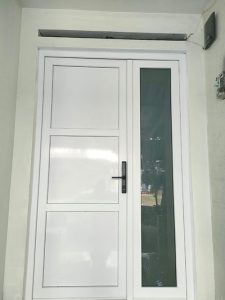 Pintu Utama dari kusen UPVC yang Minimalis di Jakarta
